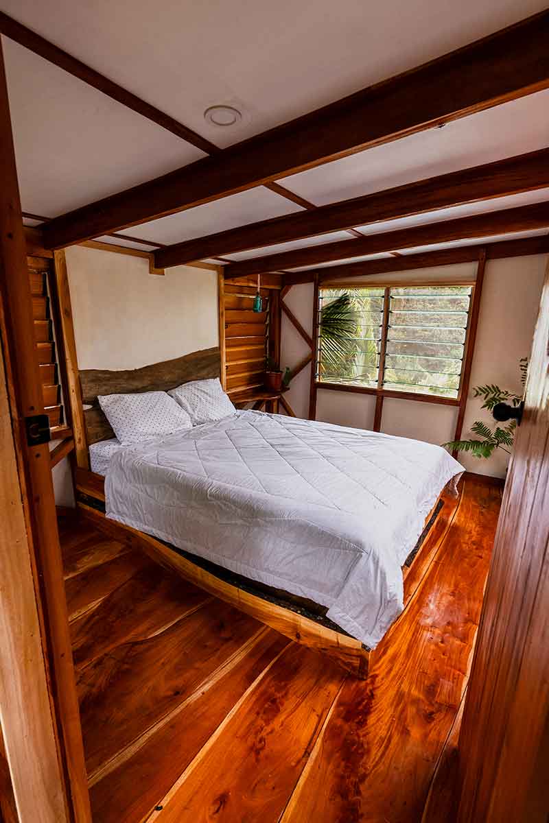 Two Bed Loft Treehouse - Tukulolo Grounds | Tongan Treehouse Resort